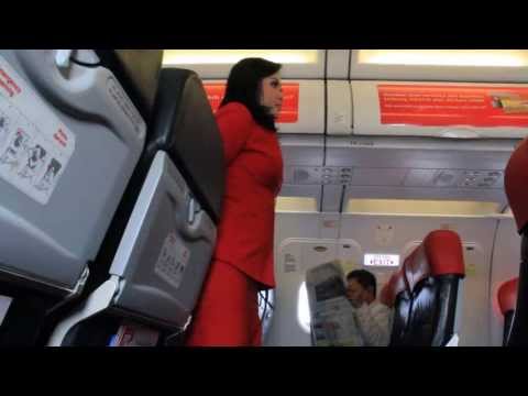 Safety Demo Indonesia AirAsia Oleh Pramugari Cantik!
