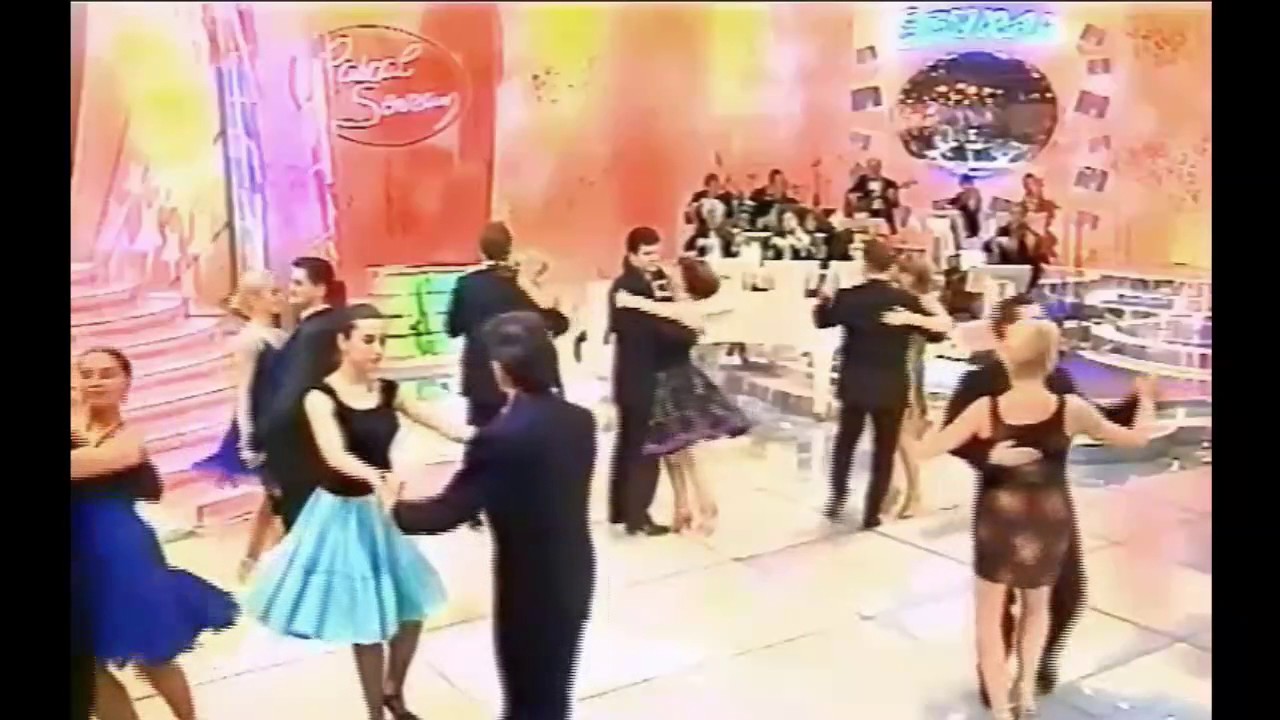 Valse musette, sur "Valse Perdue" (La Chance aux Chansons) - YouTube