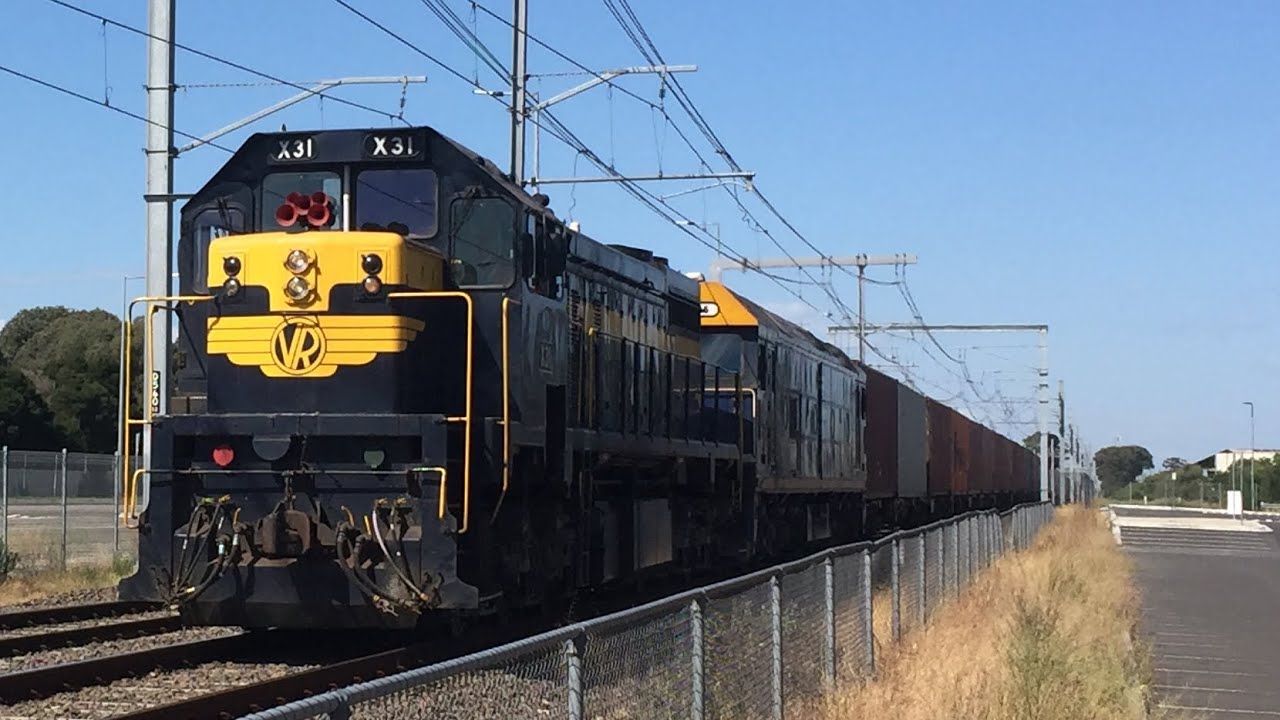 Maryvale Paper Train with X31 & G515 - YouTube