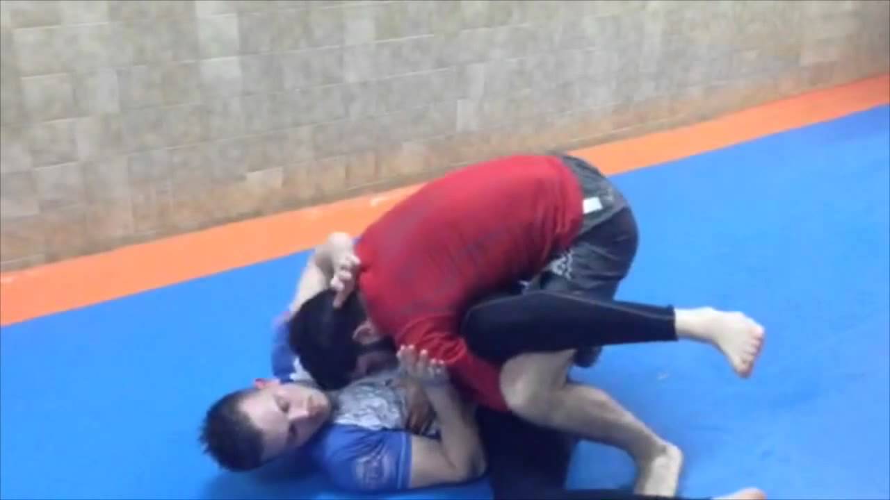 Inverted DLR Guard Pass [] Pase de Guardia De la Riva Invertida - YouTube
