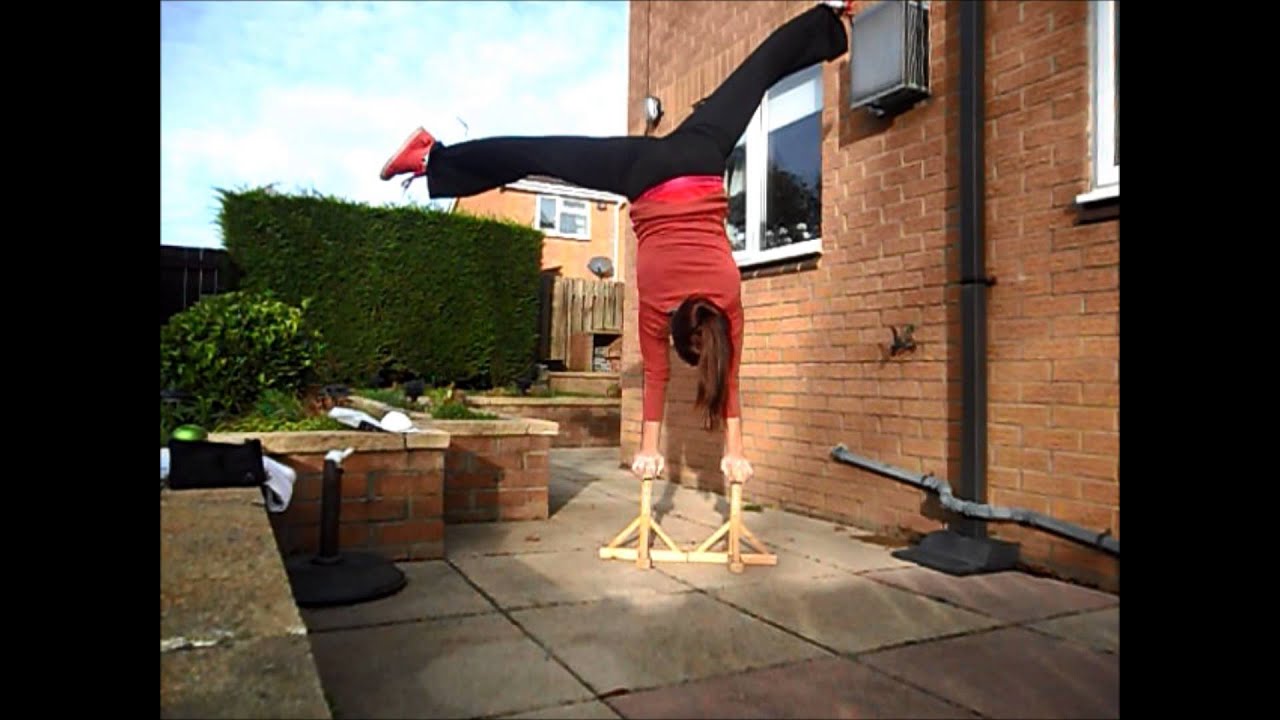 Block training 2014 - 1 arm Handstand - YouTube