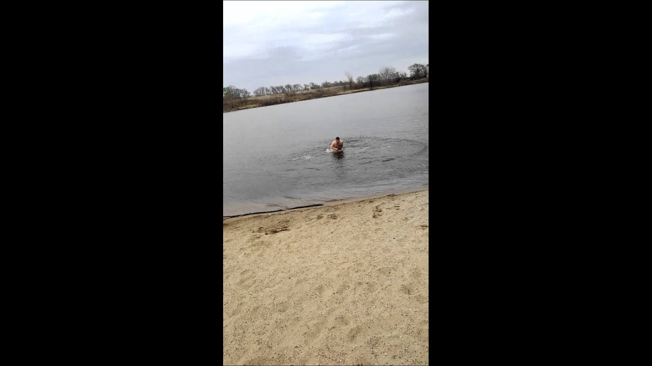 Best Naked Polar Plunge Ever - YouTube
