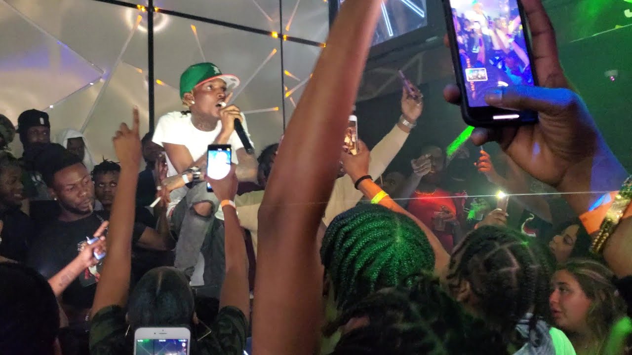 Dancehall Artist Skeng Performance At Taboo Ochi - YouTube