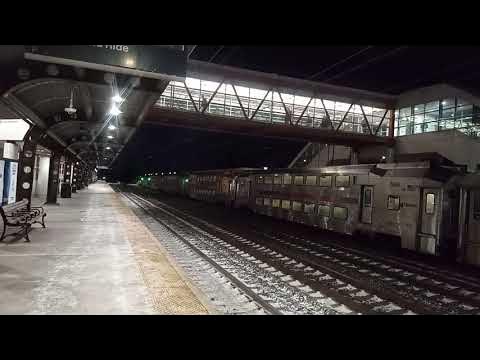 A Late Amtrak Keystone 658 at Hamilton, NJ - YouTube