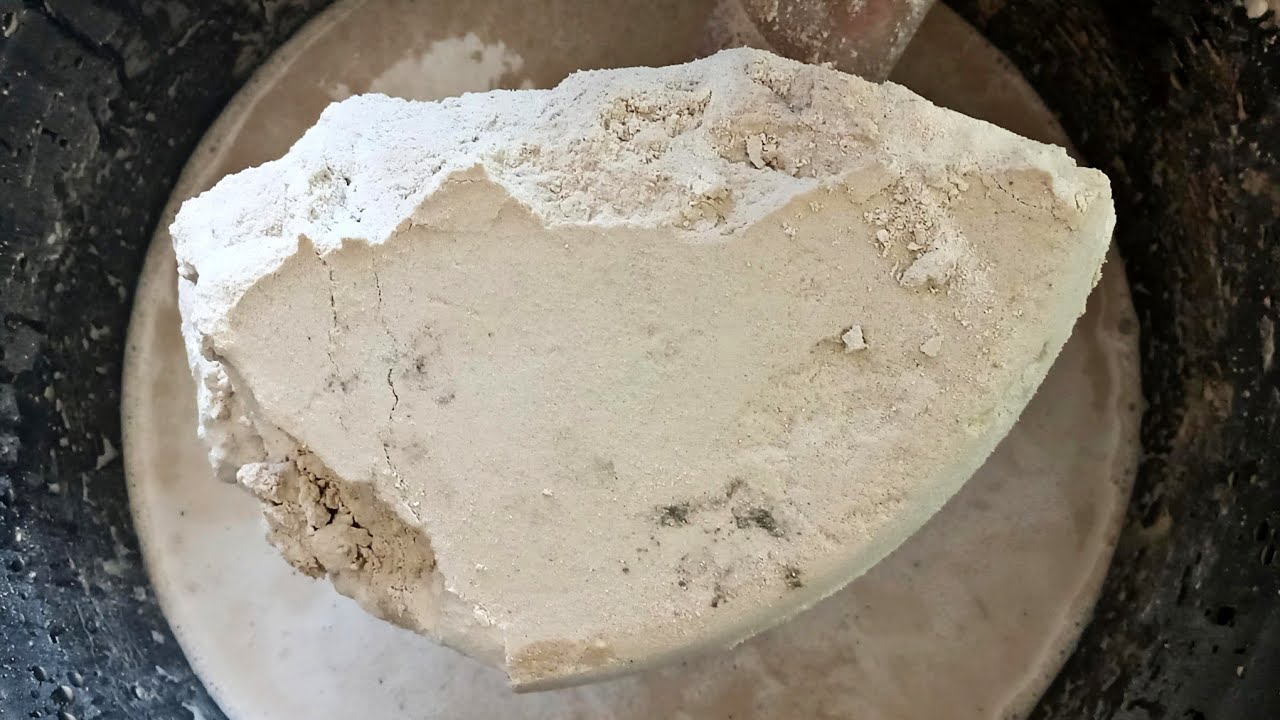 White sand cement Chunks crumbling in water | White Sand Cement asmr ...
