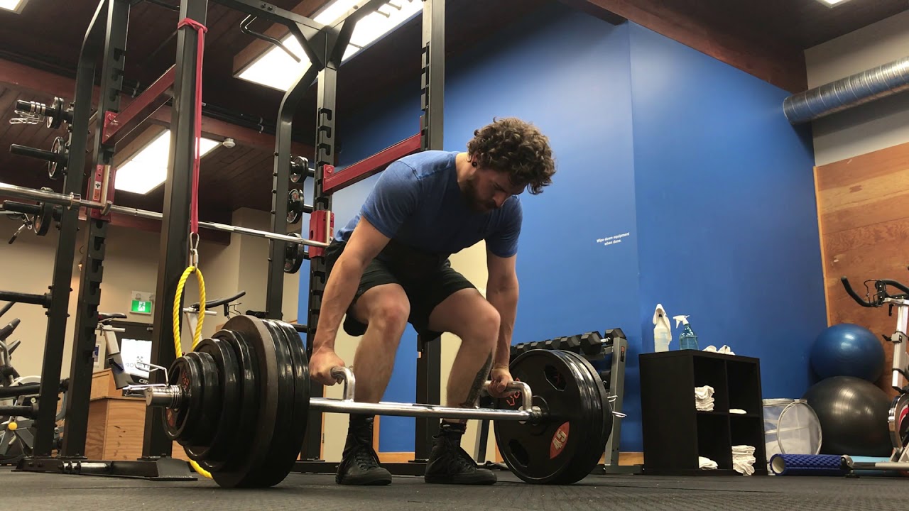 500 lbs Trap Bar Deadlift - YouTube