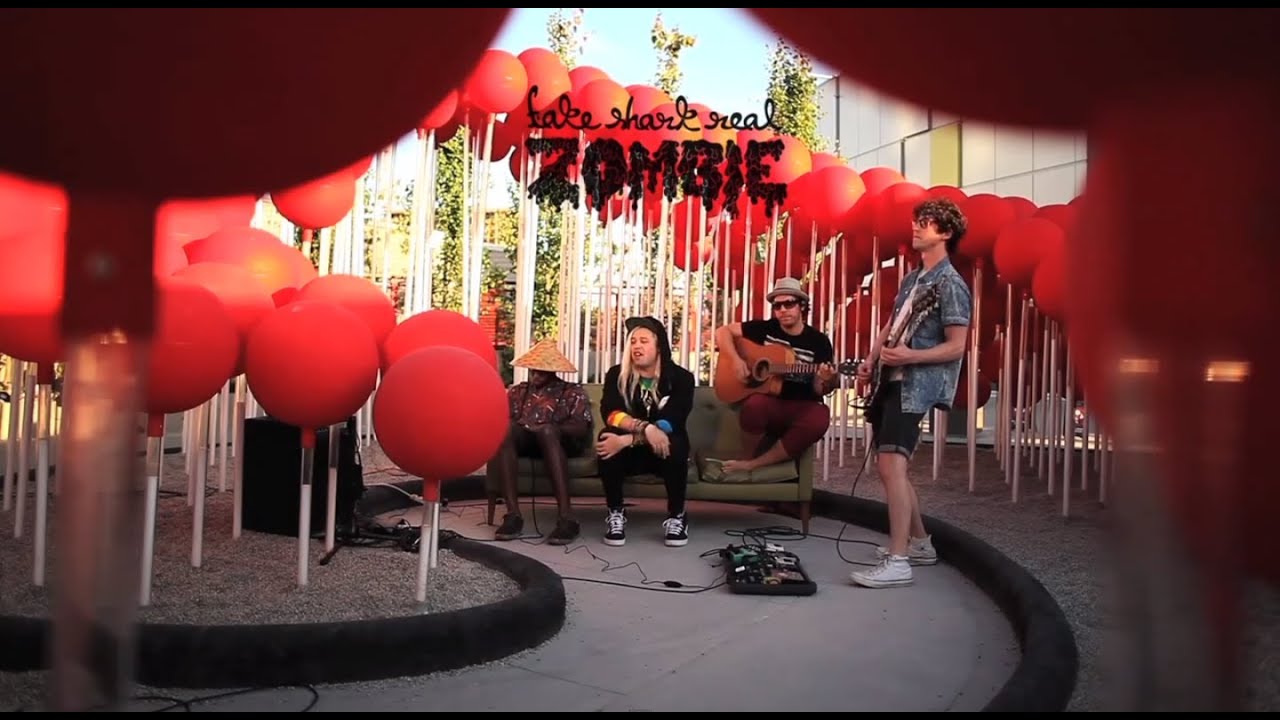 Fake Shark - Real Zombie - Paint It Gold - Green Couch Session - YouTube