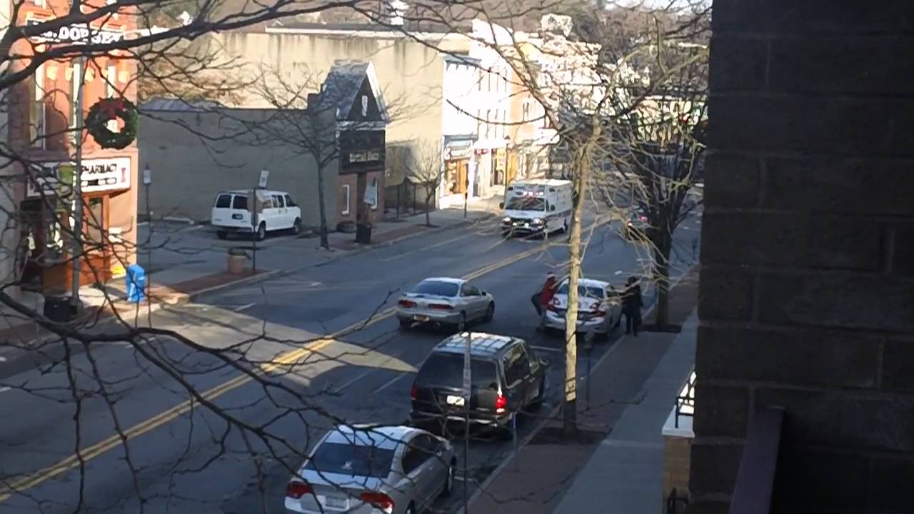 Peekskill NY Volunteer Ambulance Corps Ambulance 75 B2 A - YouTube