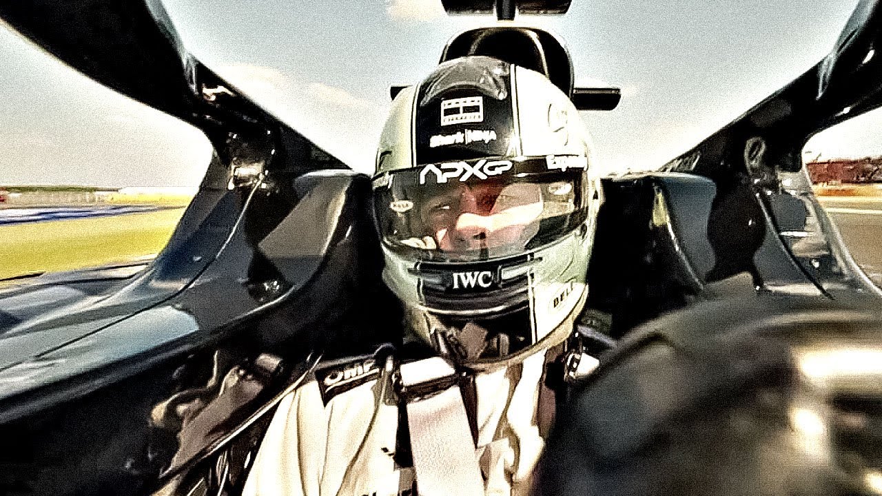 F1 Trailer (2025) Brad Pitt - YouTube