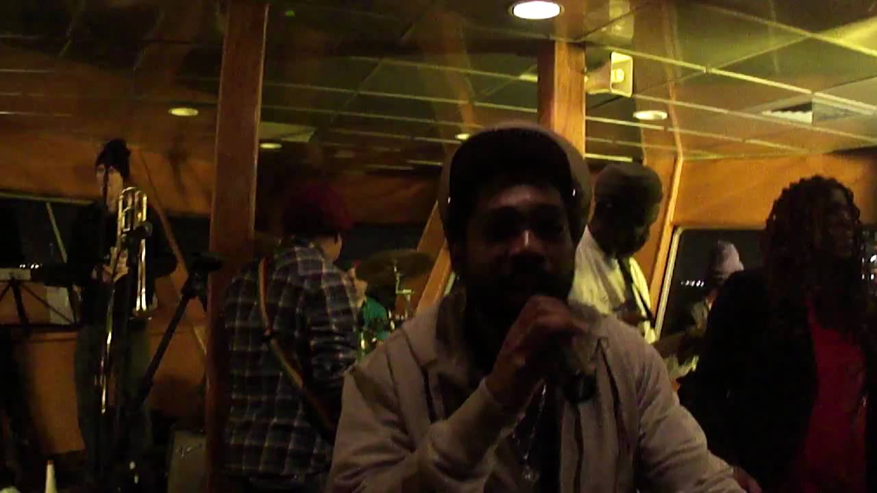 Earth a Run Red - Ras Droppa & Cannibis Cup Band Live Reggae on the ...