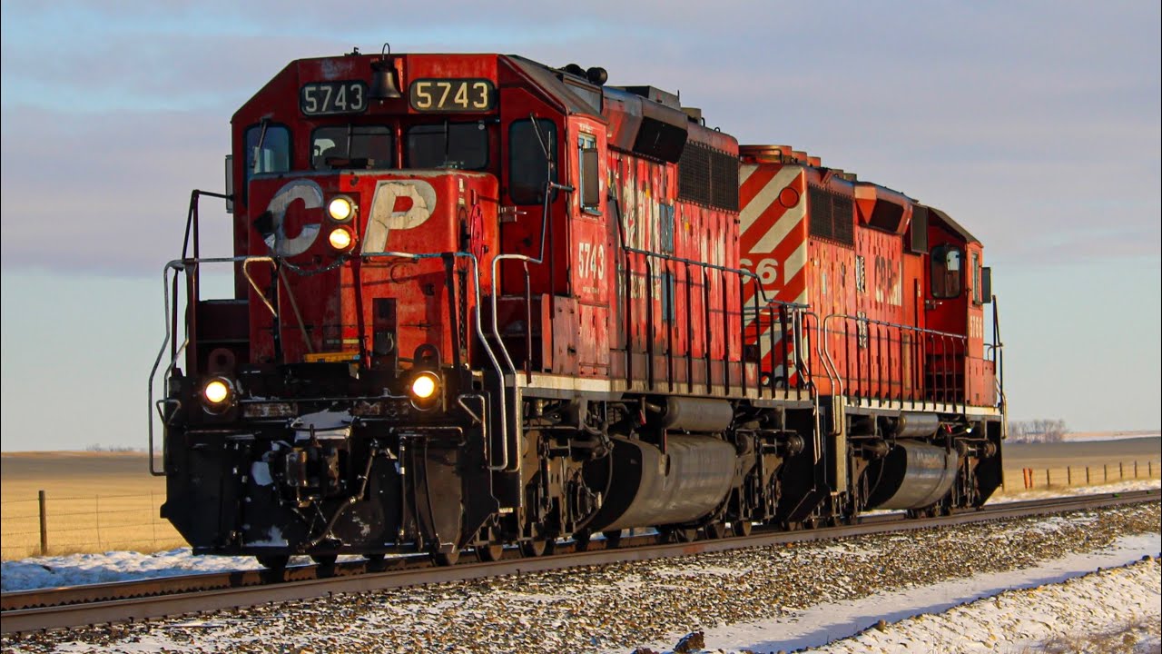 CP 5743 West - CP WCR-29 (Light Engines) - CP Crowsnest Sub - Pearce ...