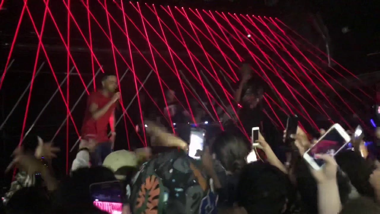 Loski - Money and Beef live @ London 2018 - YouTube