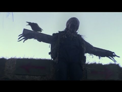 Chilling Adventures Of Sabrina | Scarecrow try to kill Sabrina | 1×01 ...