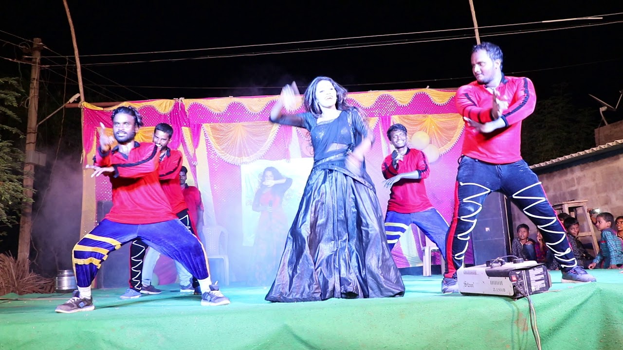 Deo deo dissaka song by priya natraj events nellore Venka event - YouTube