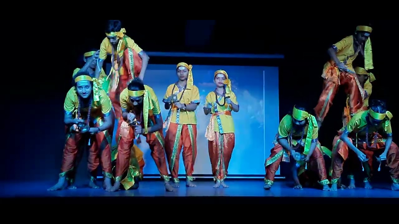 Kannada Rajyotsava celebration. #KAMSALE Folk dance - YouTube