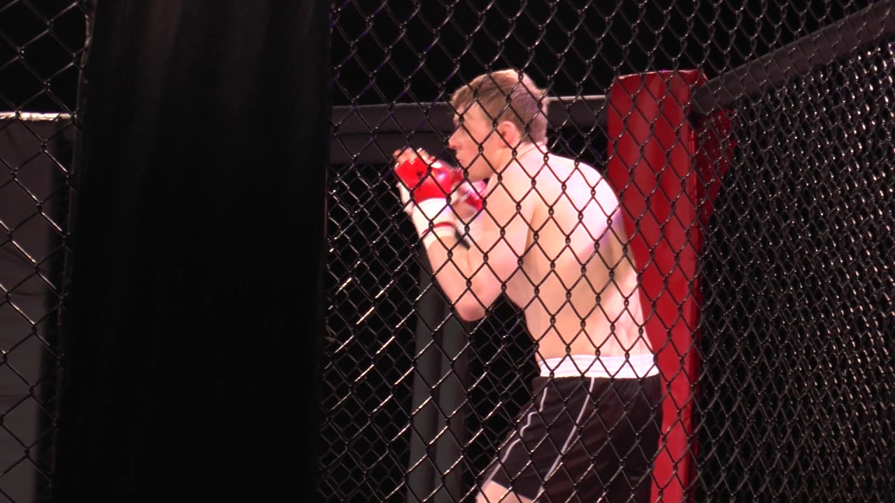 MMA fight in Belgium, behind the scenes. - YouTube