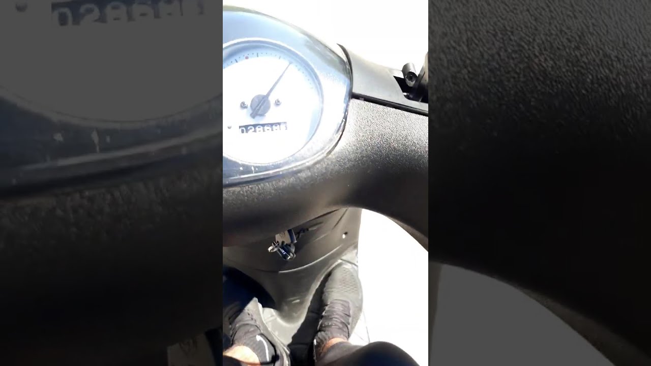 Zip 4t injection malossi 70km/h - YouTube