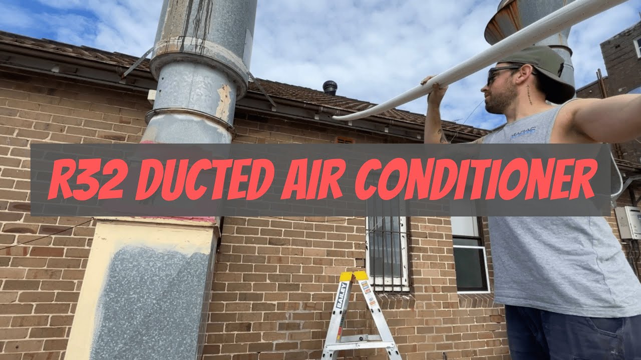 Installing a DAIKIN DUCTED AIR CONDITIONER⎟R32 Condensing Unit - YouTube