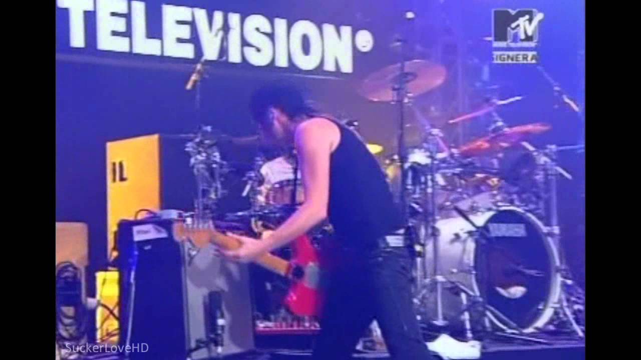 Placebo - Nancy Boy [MTV Designerama 2004] - YouTube