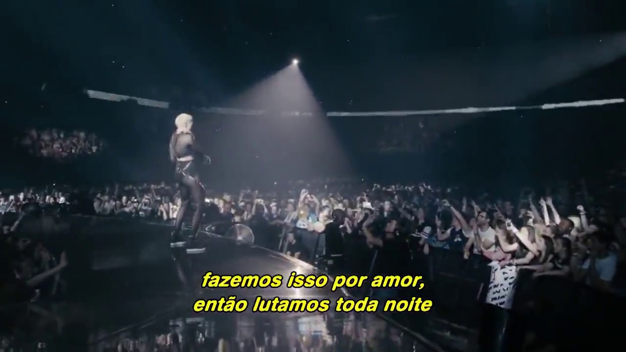 Jessie J - Price Tag (Alive Tour 2013) - YouTube