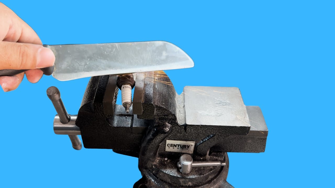 just use spark plugs to sharpen knife as a razor be amazed, sam home's ...