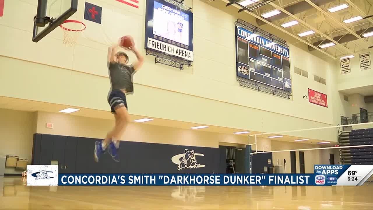 Concordia’s Tristan Smith 'Dark Horse Dunker' finalist - YouTube