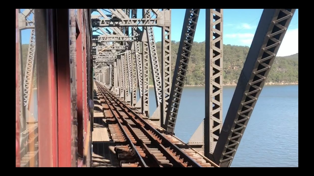 Australian Trains - Steam Loco 3642 on the Central Coast - YouTube
