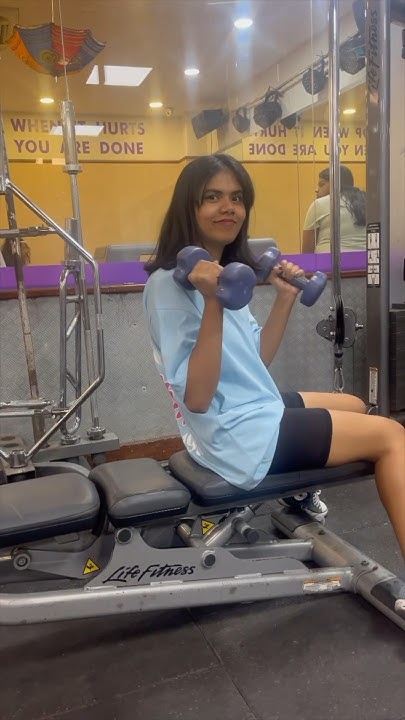 A Day In My Life🍃 College, Painting, Gym & More! #minivlog #shorts #adayinmylife #vlog - YouTube