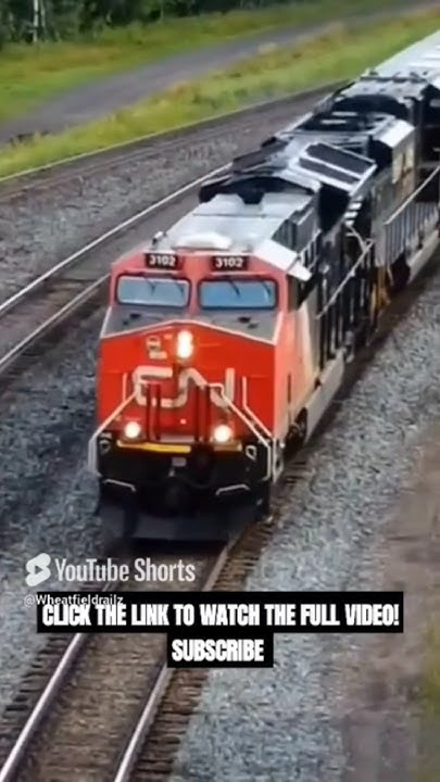 CN 3102 LEADS A FREIGHT TRAIN ROARS NORTH TOWARD IRON JUNCTION! #shorts #train #railway - YouTube