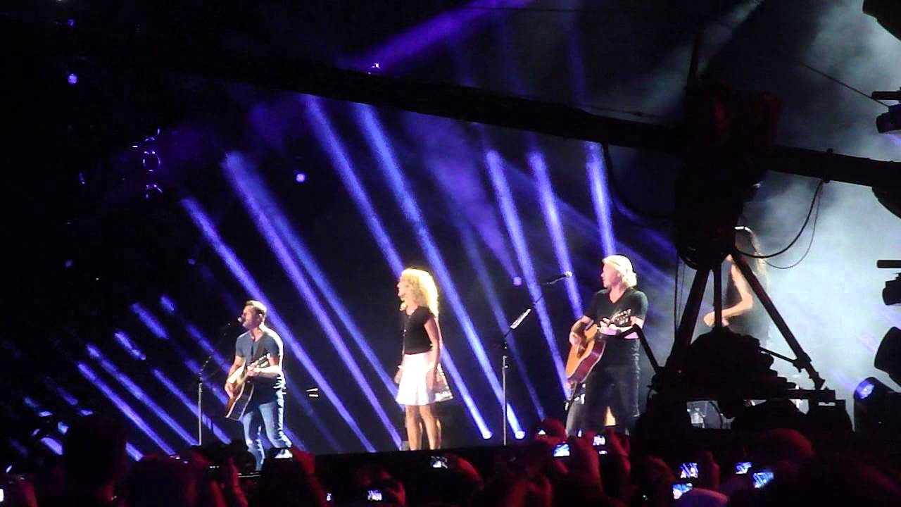 Little Big Town - Boondocks (Live CMA Fest 2013) - YouTube