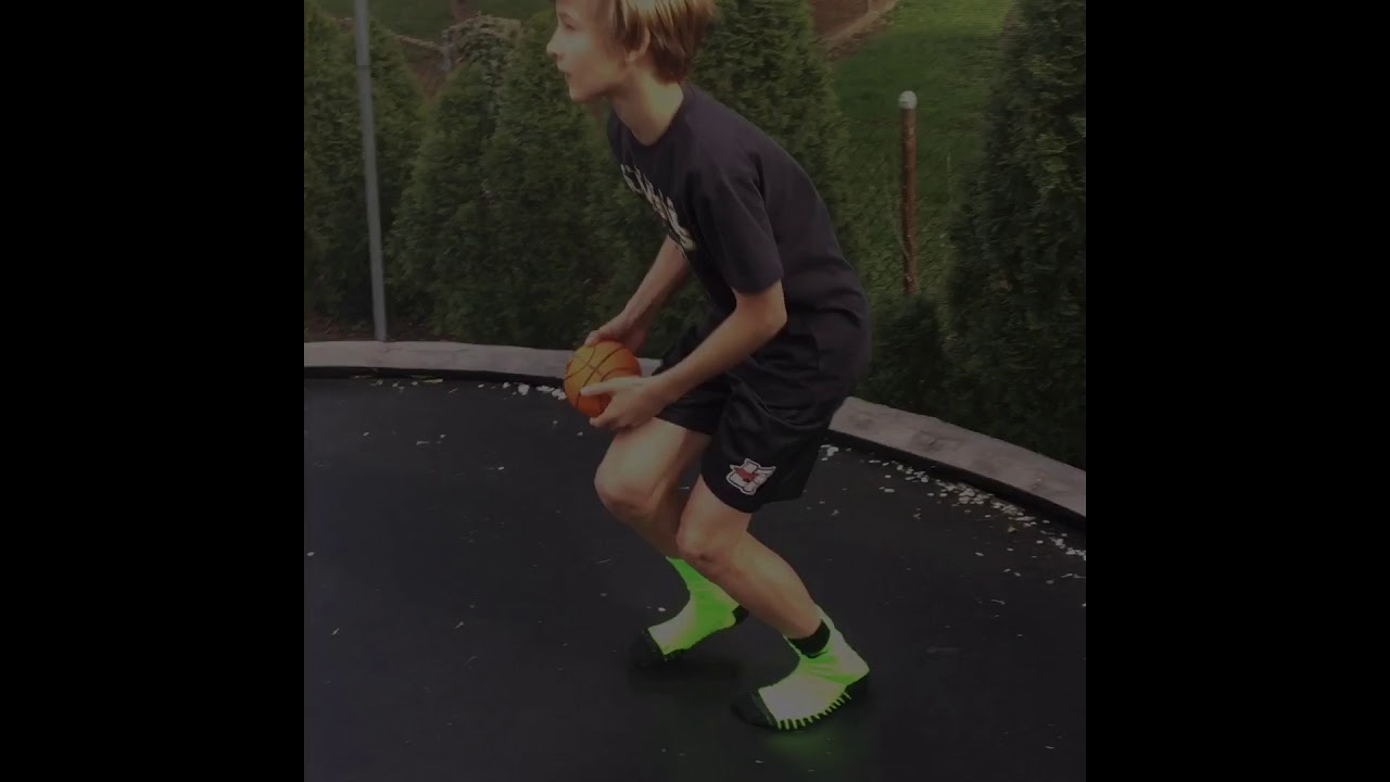 Mini hoop trampoline dunks - YouTube