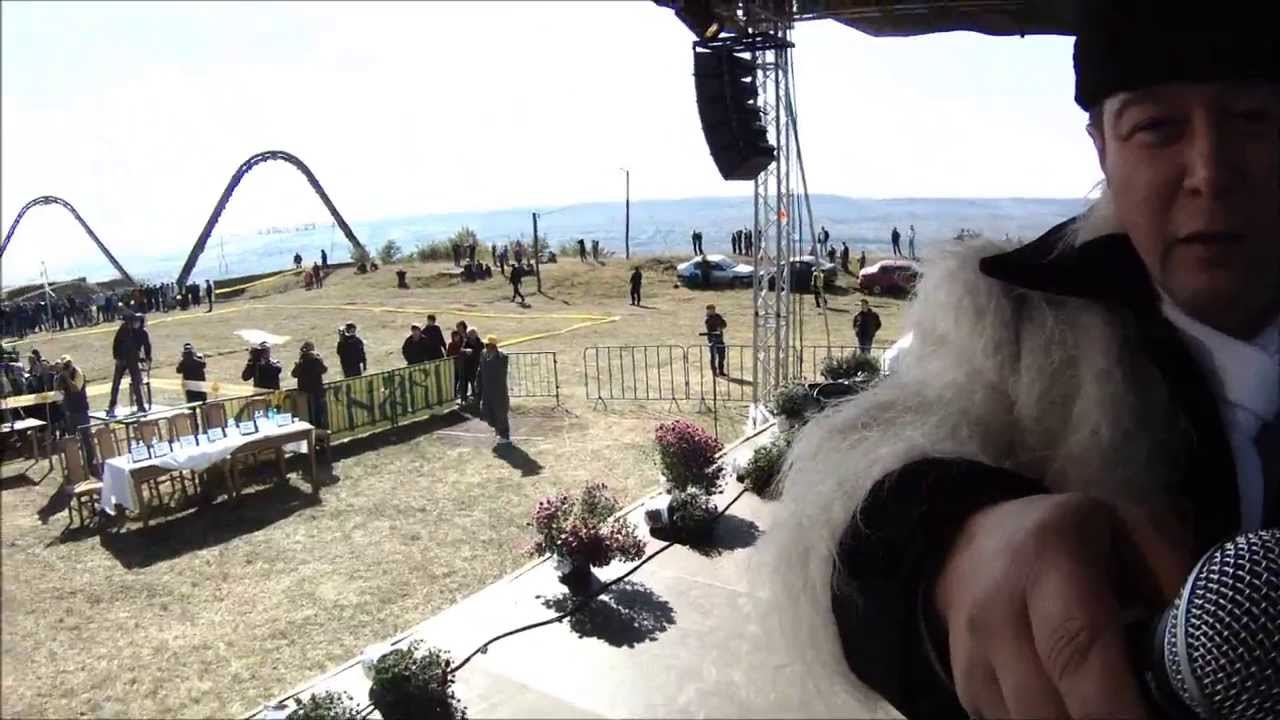 Cotnari, primul vin al anului 2013 - YouTube