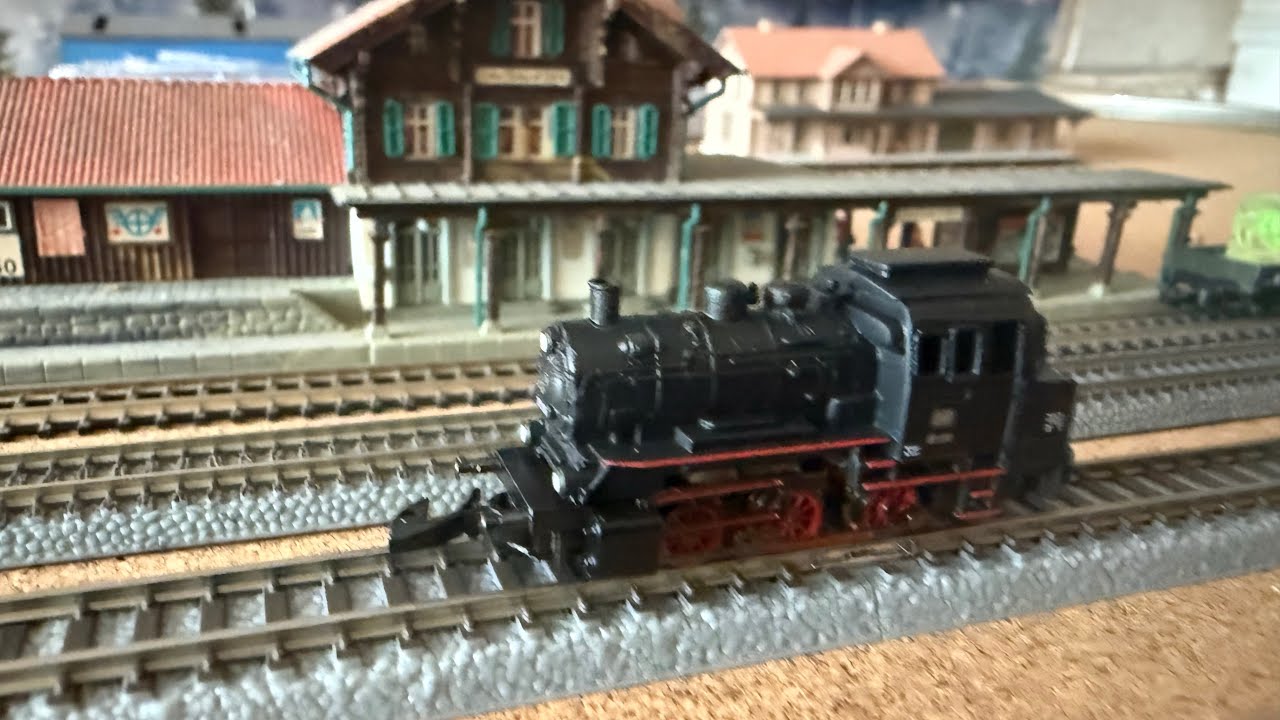 Marklin 81701 0-6-0 Steam Tank Locomotive Test Run at z.scale.hobo 03. ...