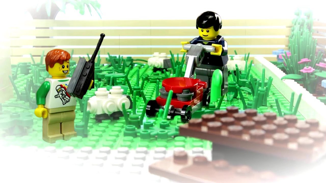 Lego Cutting Grass by FlyCam ! Lego ToysReview - YouTube