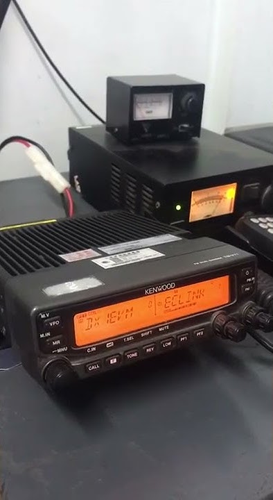 My Kenwood TM-V71A connected to the Echolink Server - YouTube
