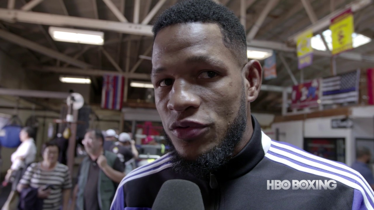 HBO Boxing News: Sullivan Barrera Interview (HBO Boxing) - YouTube