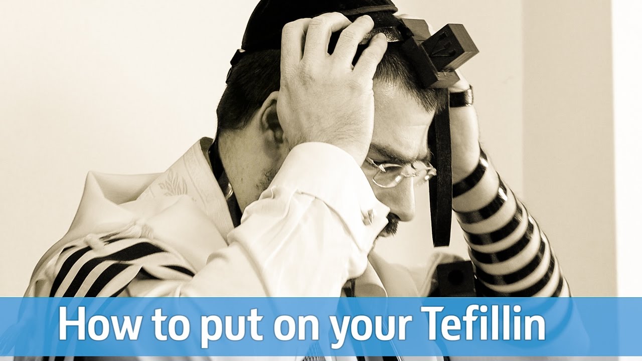 How to put on your Tefillin - YouTube