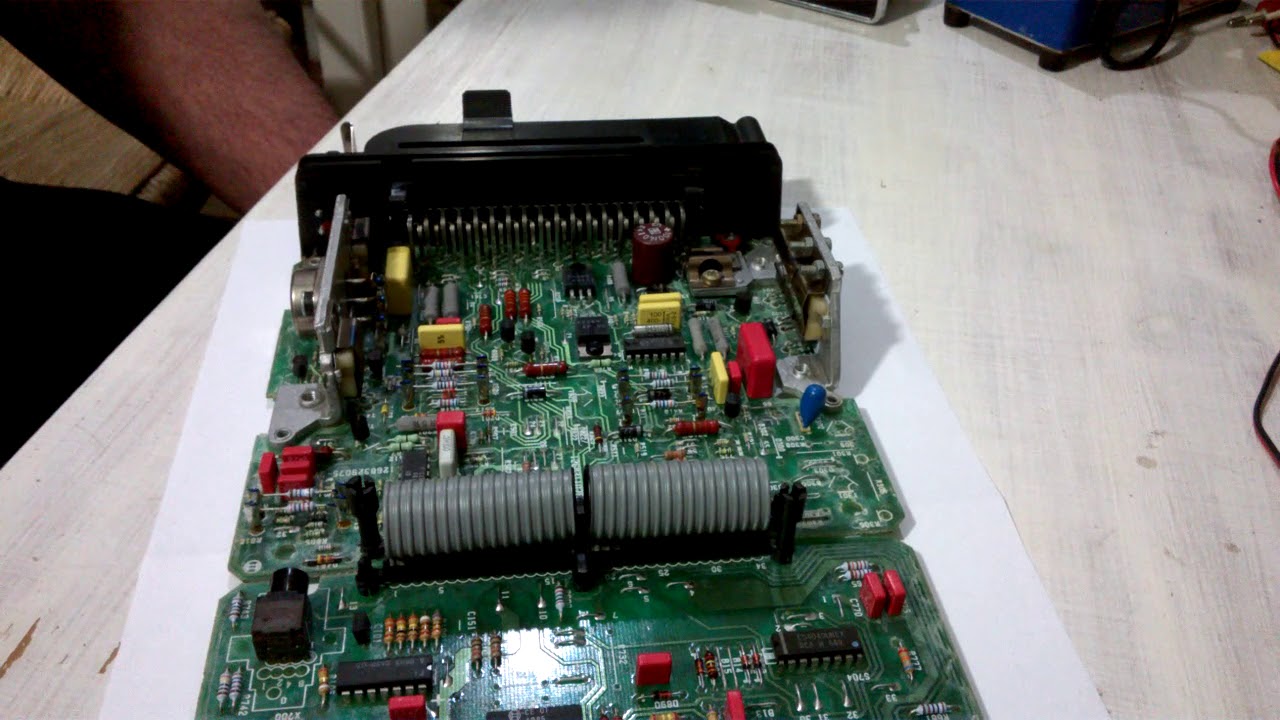 Porsche 911 BOSCH DME engine ECU repair and explain - YouTube