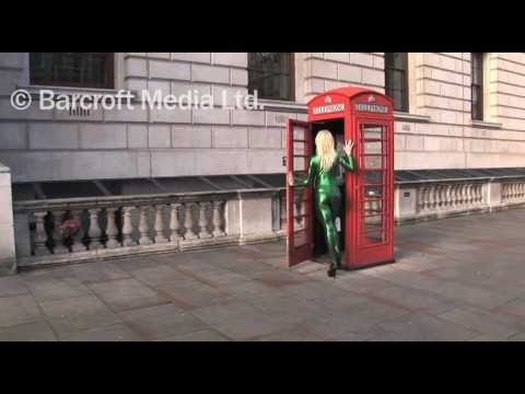 Zlata, The World's Most Flexible Woman Performs In London - YouTube