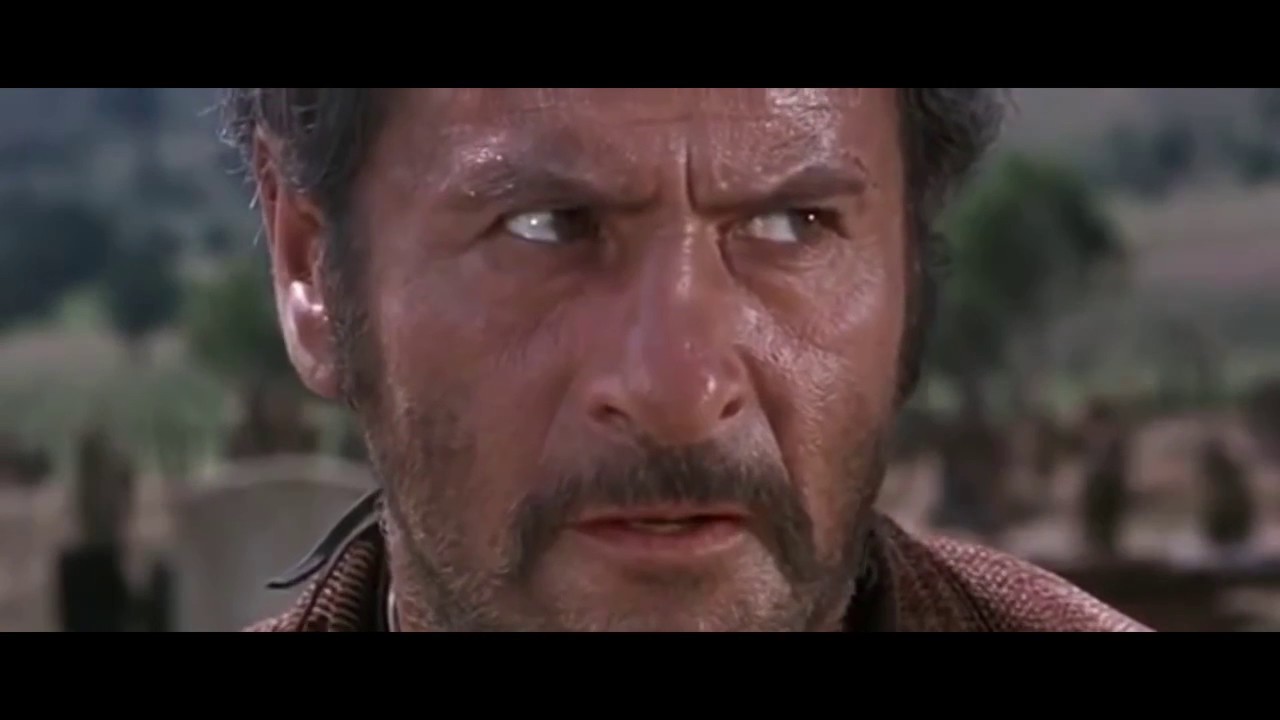 Le bon la brute et le truand : truel final - YouTube