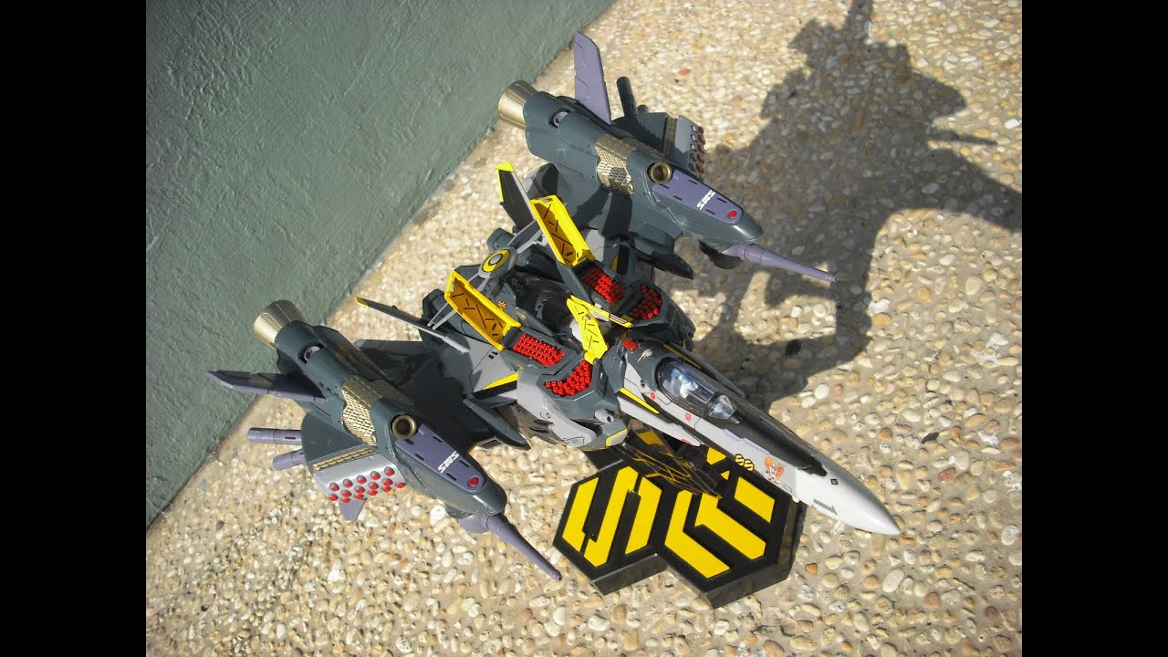Macross Frontier OST - Tally Ho! [VF-25S Armored Messiah Slideshow ...