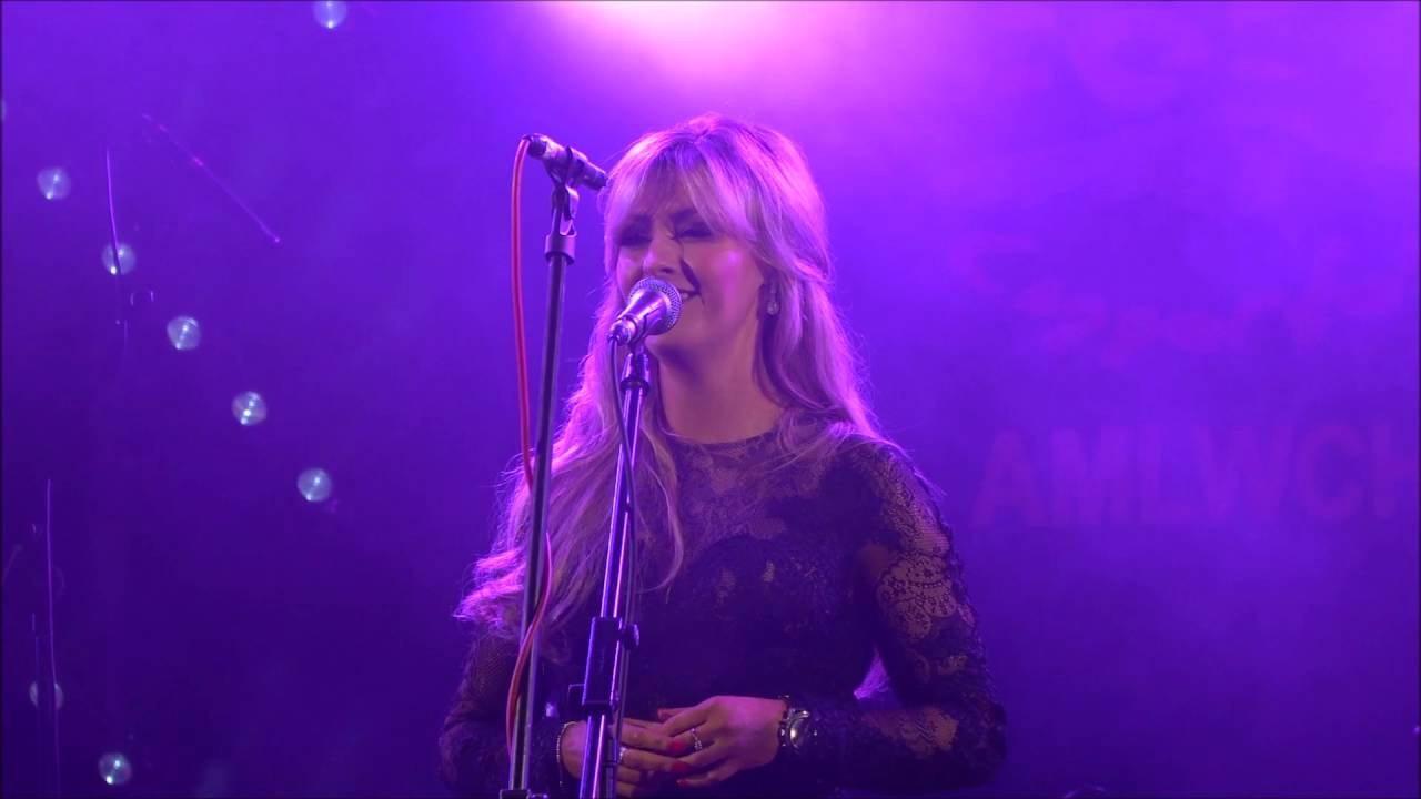 Sioned Terry "Habanera" (Carmen by Bizet)) - YouTube