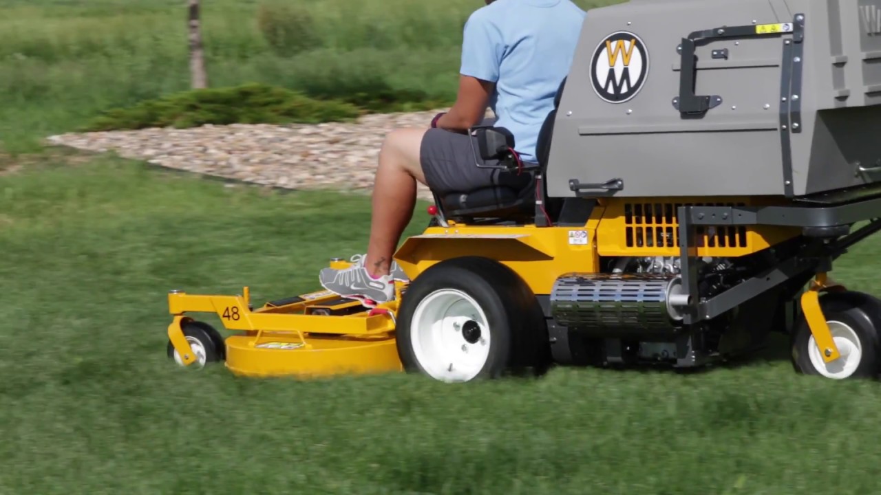 WALKER MC 19 MOWER - YouTube