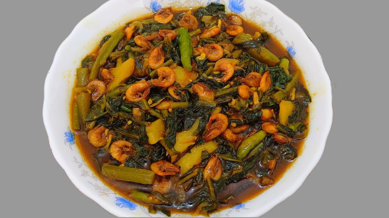 চিংড়ি মাছ দিয়ে পুঁইশাক রান্না রেসিপি||Chingri diya puishak ranna ...