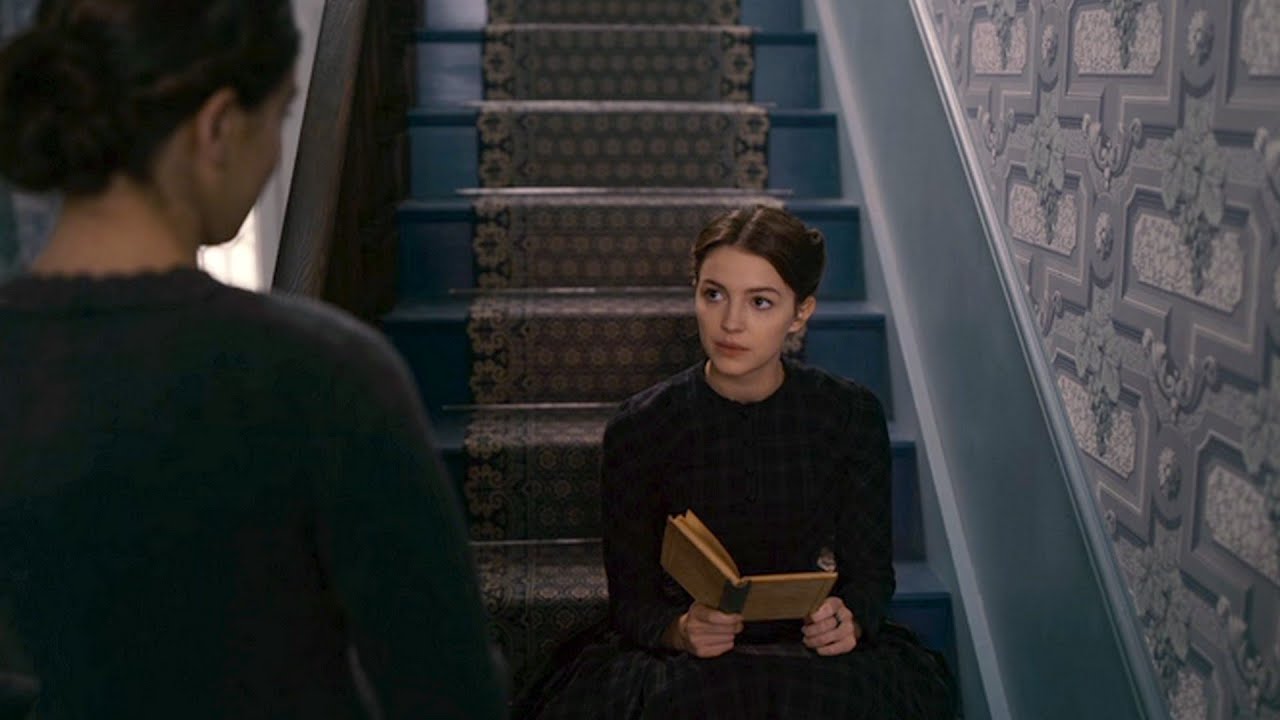 Emily and Sue | Dickinson | e01e07 - YouTube