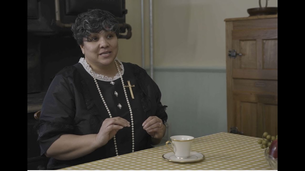 Blast into the Past: Meet Mrs. Maggie L. Walker - YouTube