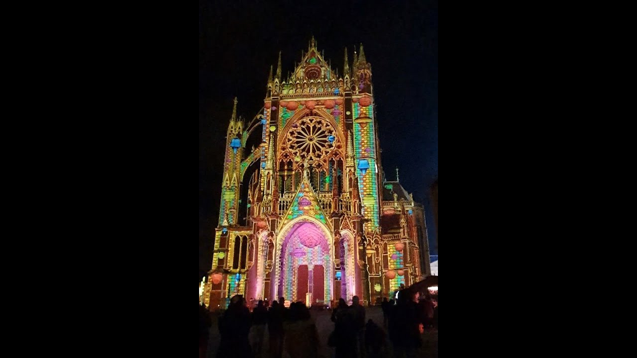 Metz Cathedral Lightshow: 800th Anniversary - YouTube