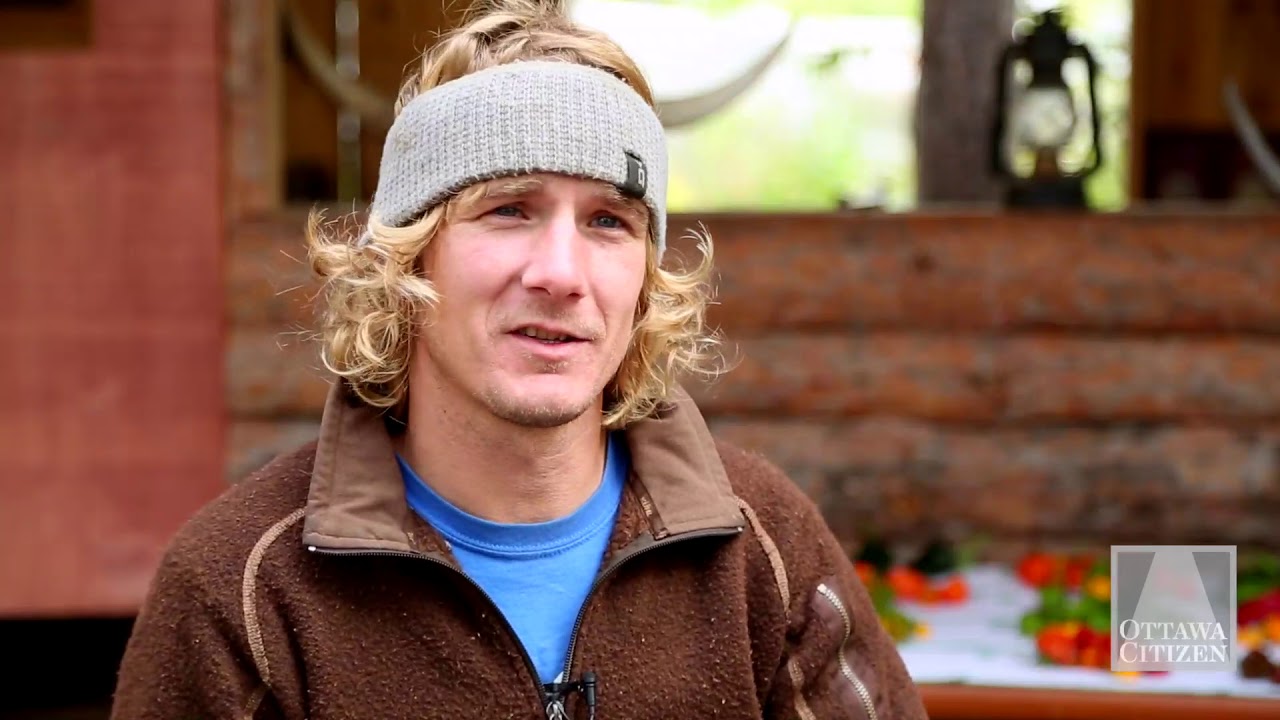 Matthew Vandenberg talks hot peppers, really hot peppers! - YouTube