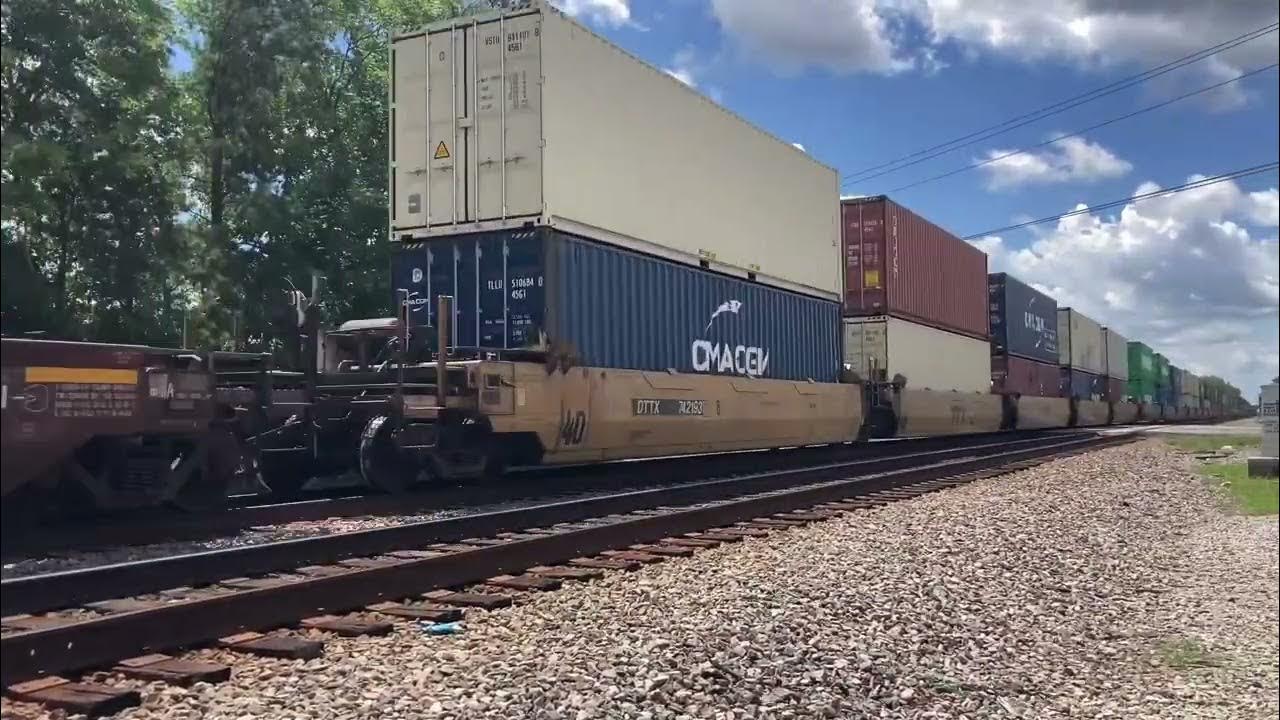 CSX 885 Leads Long CSX I038 Double Stack Train NB With Horn Salute Florence SC - YouTube