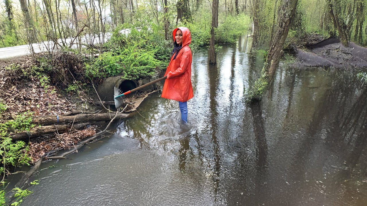 Unblocking Culverts and Removing Drainage Ditch Dams - YouTube